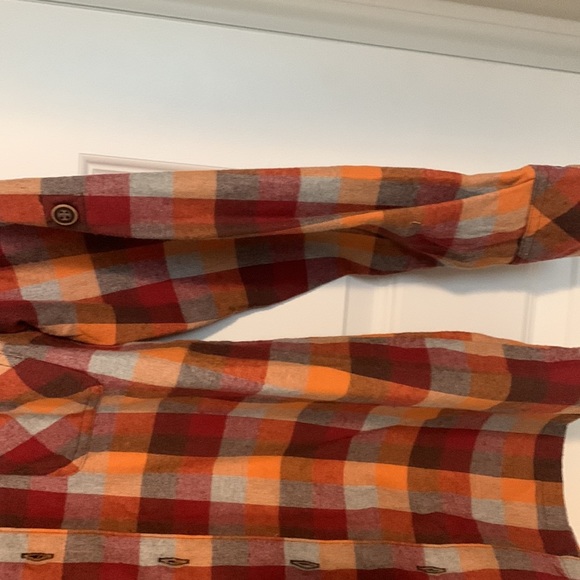 Rugged Earth | Shirts | Mens Rugged Earth Flannel | Poshmark